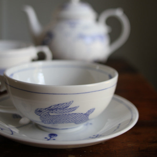 Clerkenwell Teacup – BROOK FARM GENERAL STORE