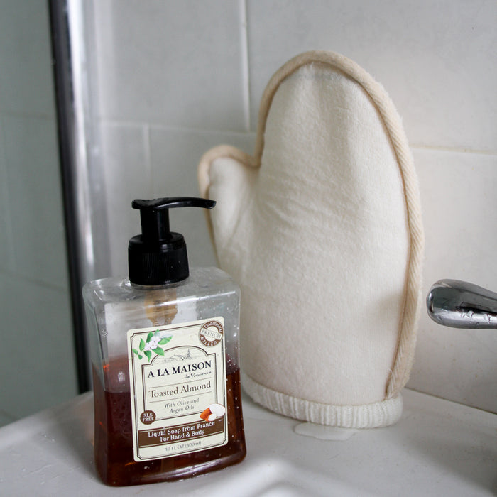 Exfoliating Loofah Mitt – BROOK FARM GENERAL STORE