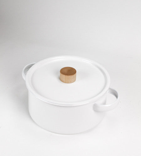 Enamel Pan - with Lid – BROOK FARM GENERAL STORE